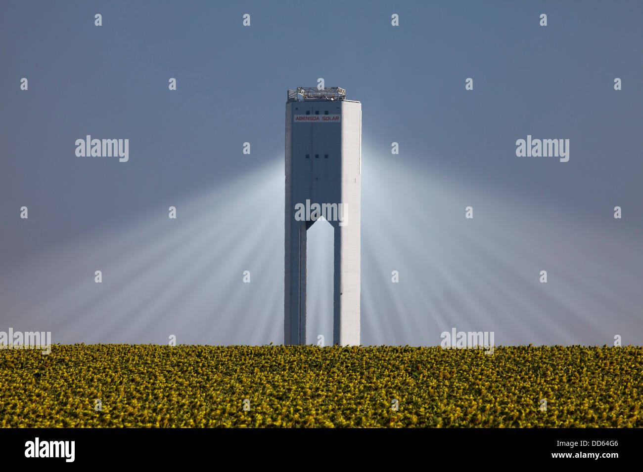 The Planta Solar 20 (PS20) THERMAL SOLAR TOWER is a solar thermal ...