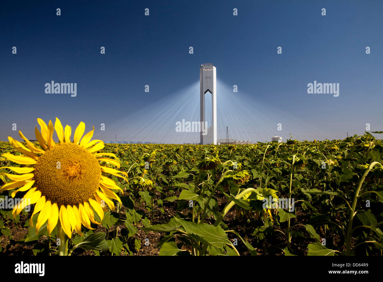 The Planta Solar 20 (PS20) THERMAL SOLAR TOWER is a solar thermal ...