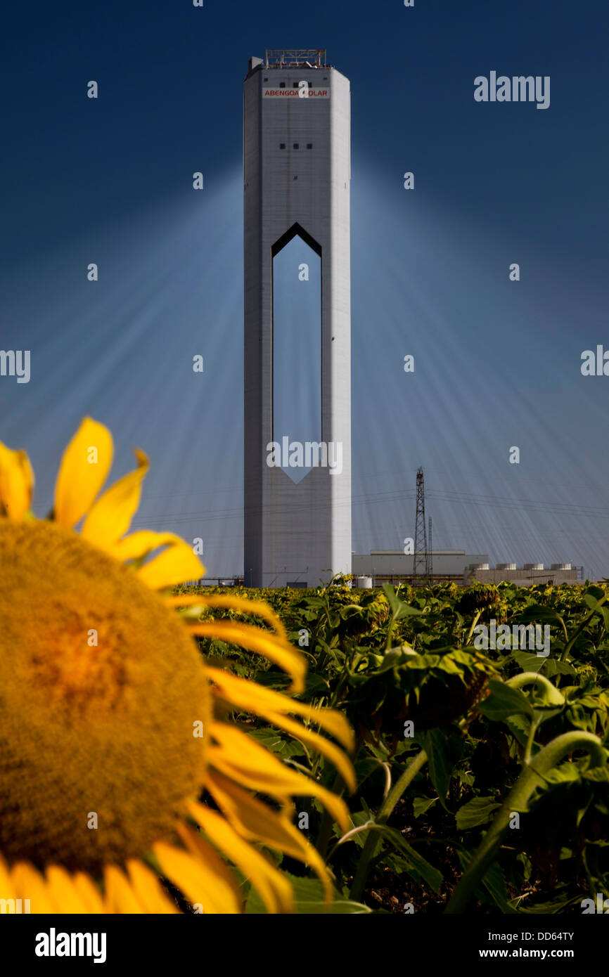 The Planta Solar 20 (PS20) THERMAL SOLAR TOWER is a solar thermal ...