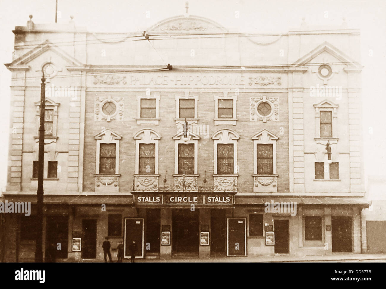 1900s theater hi-res stock photography and images - Alamy