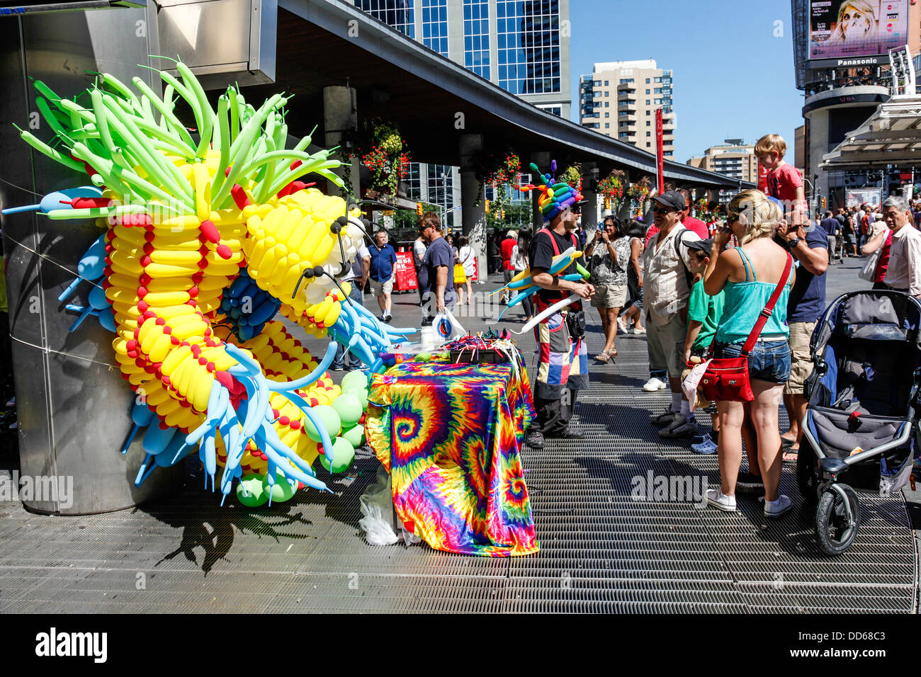 International Busker Festival High Resolution Stock Photography and ...