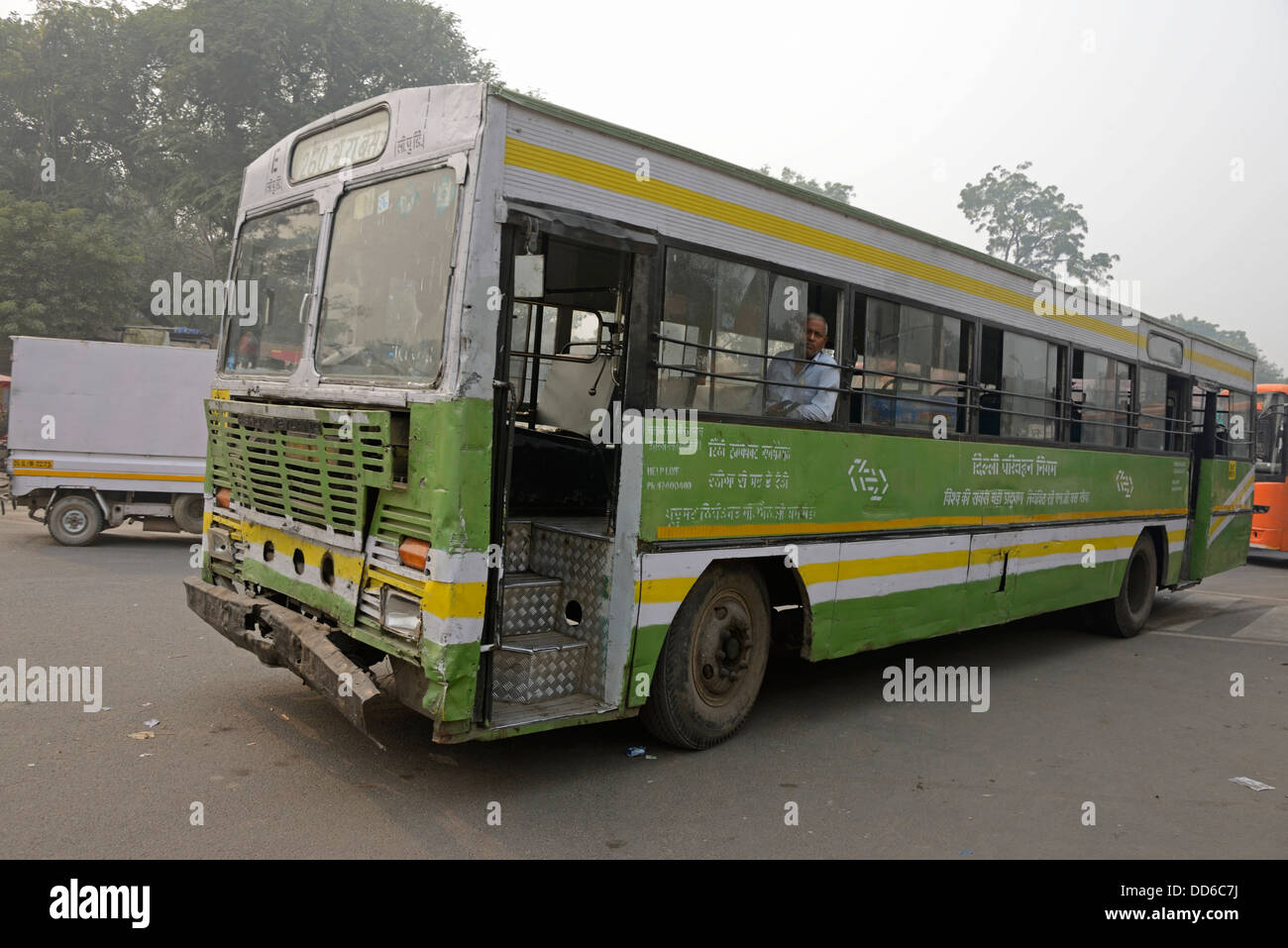Old indian bus hi-res stock photography and images - Alamy