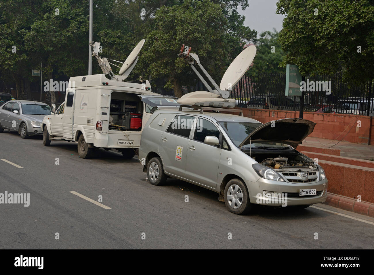 Indian broadcast hi-res stock photography and images - Alamy