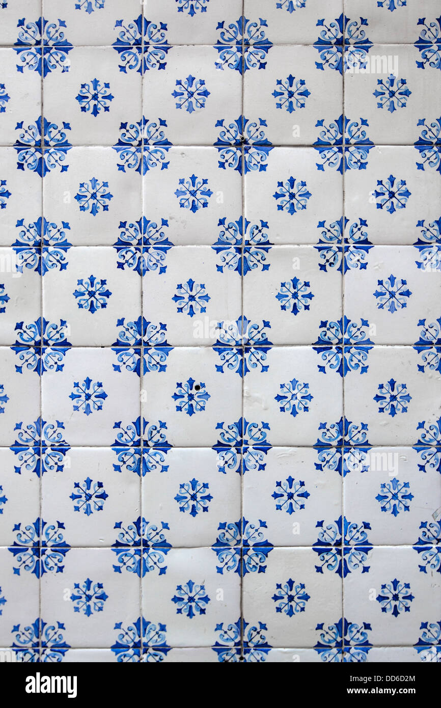 Hand painted portuguese ceramic tile hi-res stock photography and ...