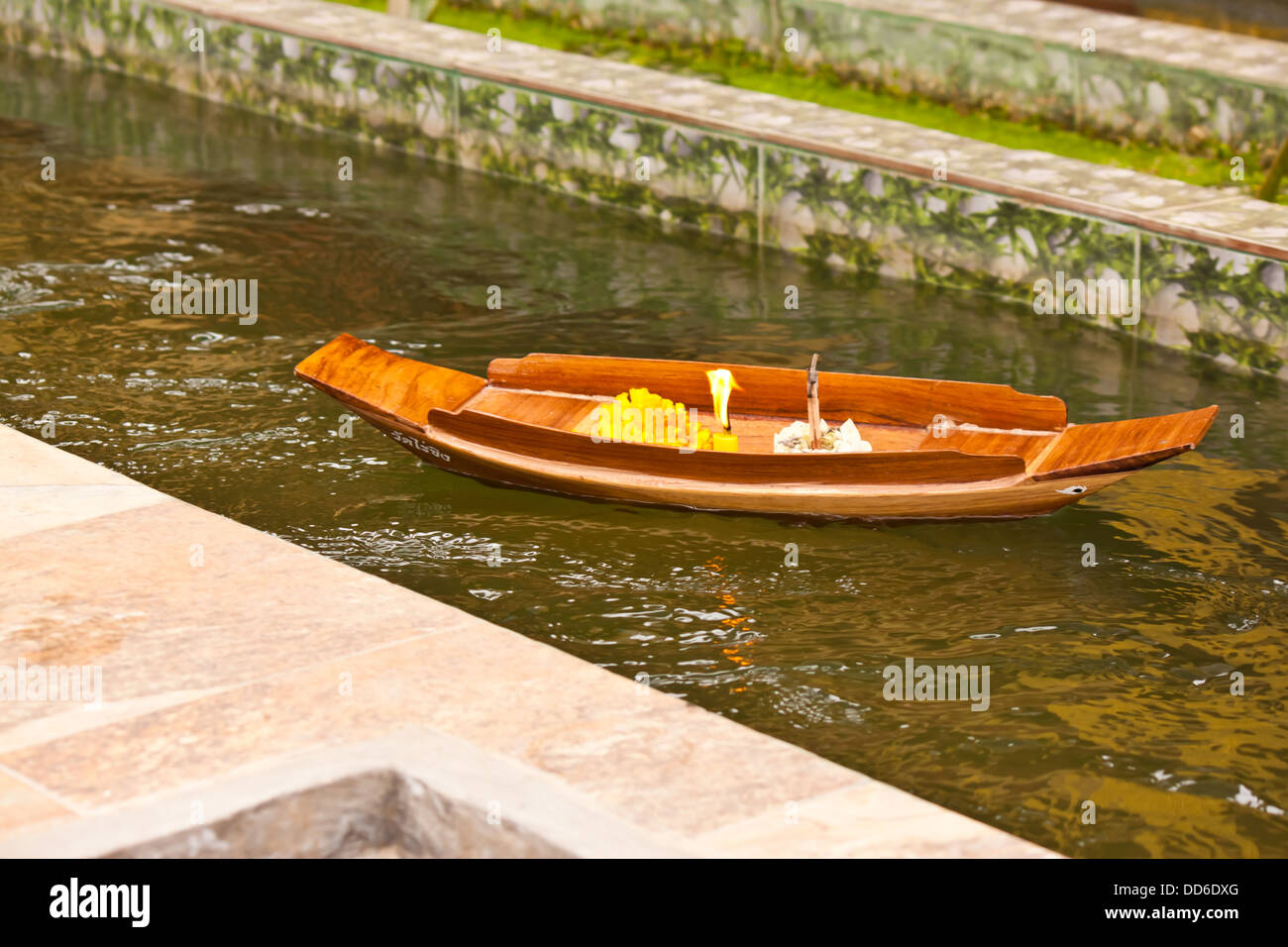 little boat on river Stock Photo - Alamy