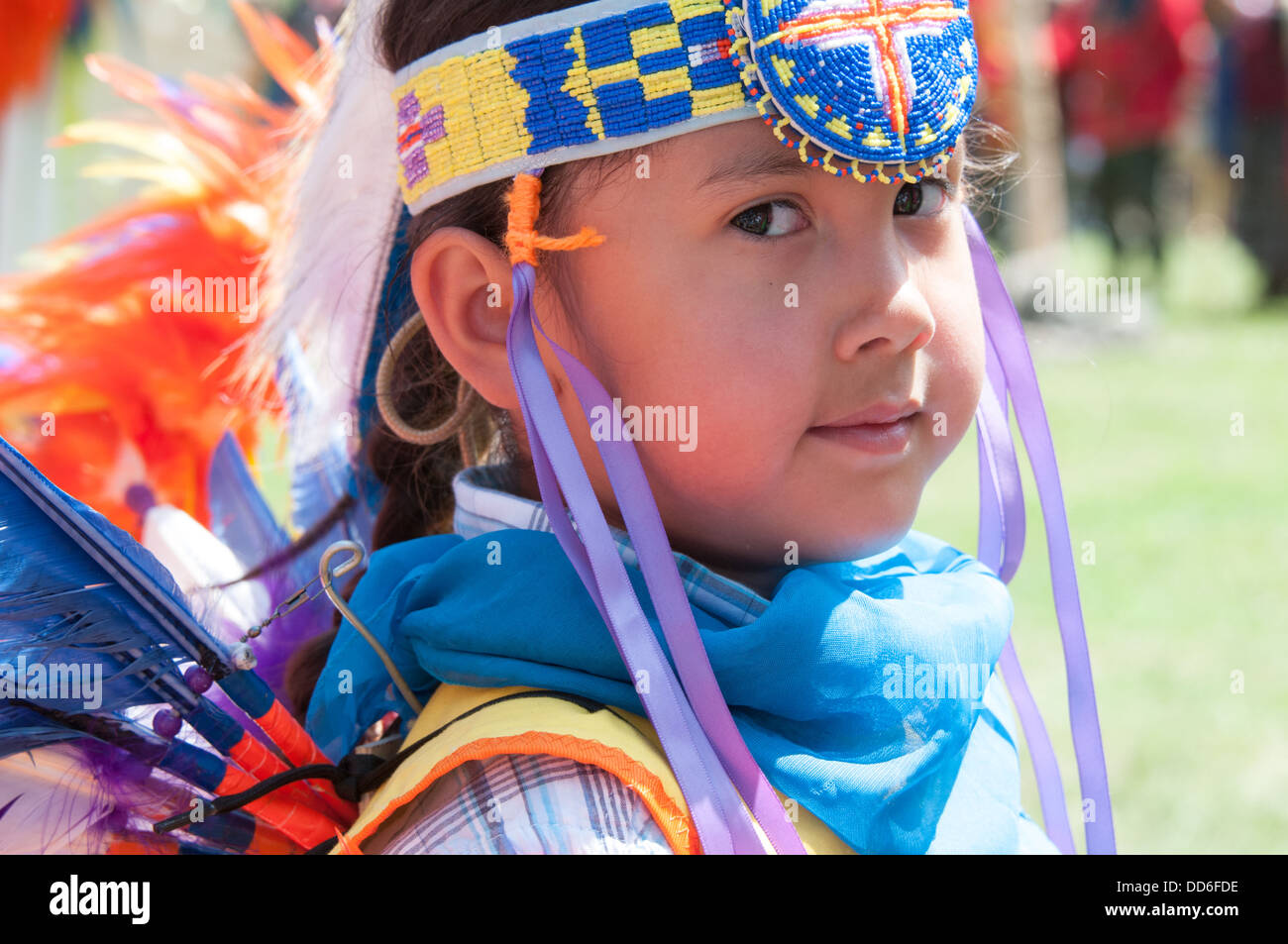 Traditional Native headdress , proud Mohawk Nation Quebec Stock Photo ...