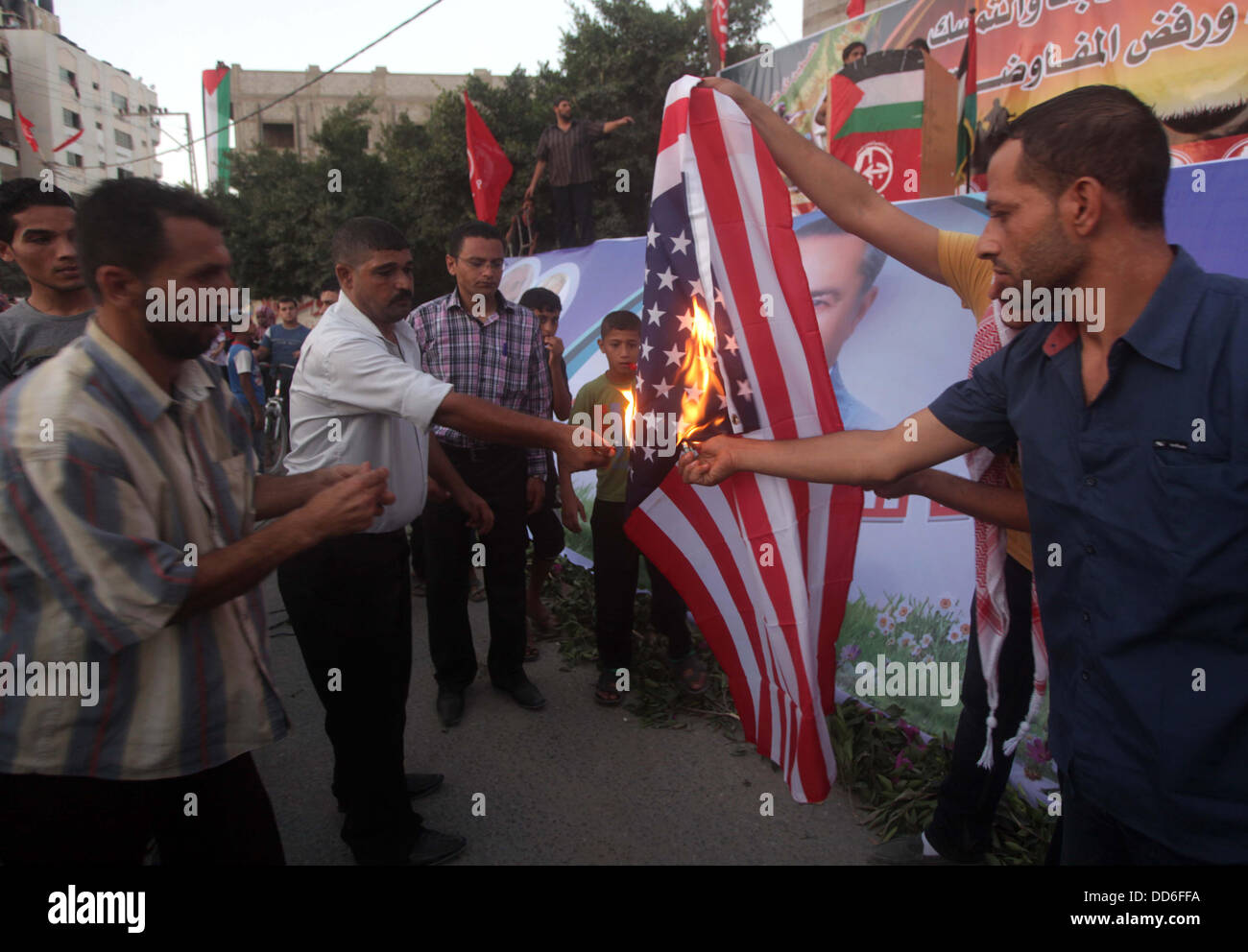 Palestinian gaza mustafa flag hi-res stock photography and images - Alamy