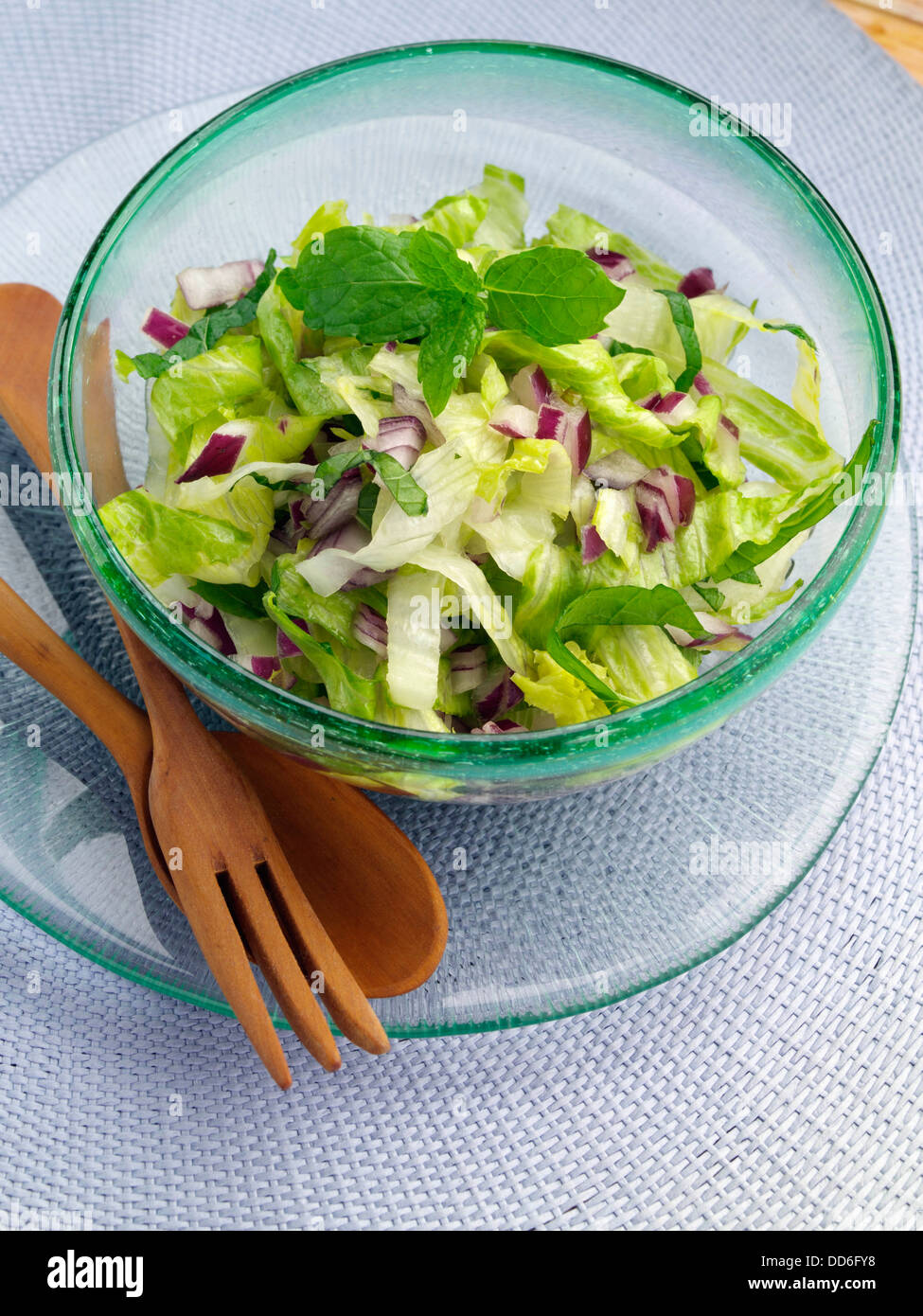 Onion lettuce relish Stock Photo - Alamy