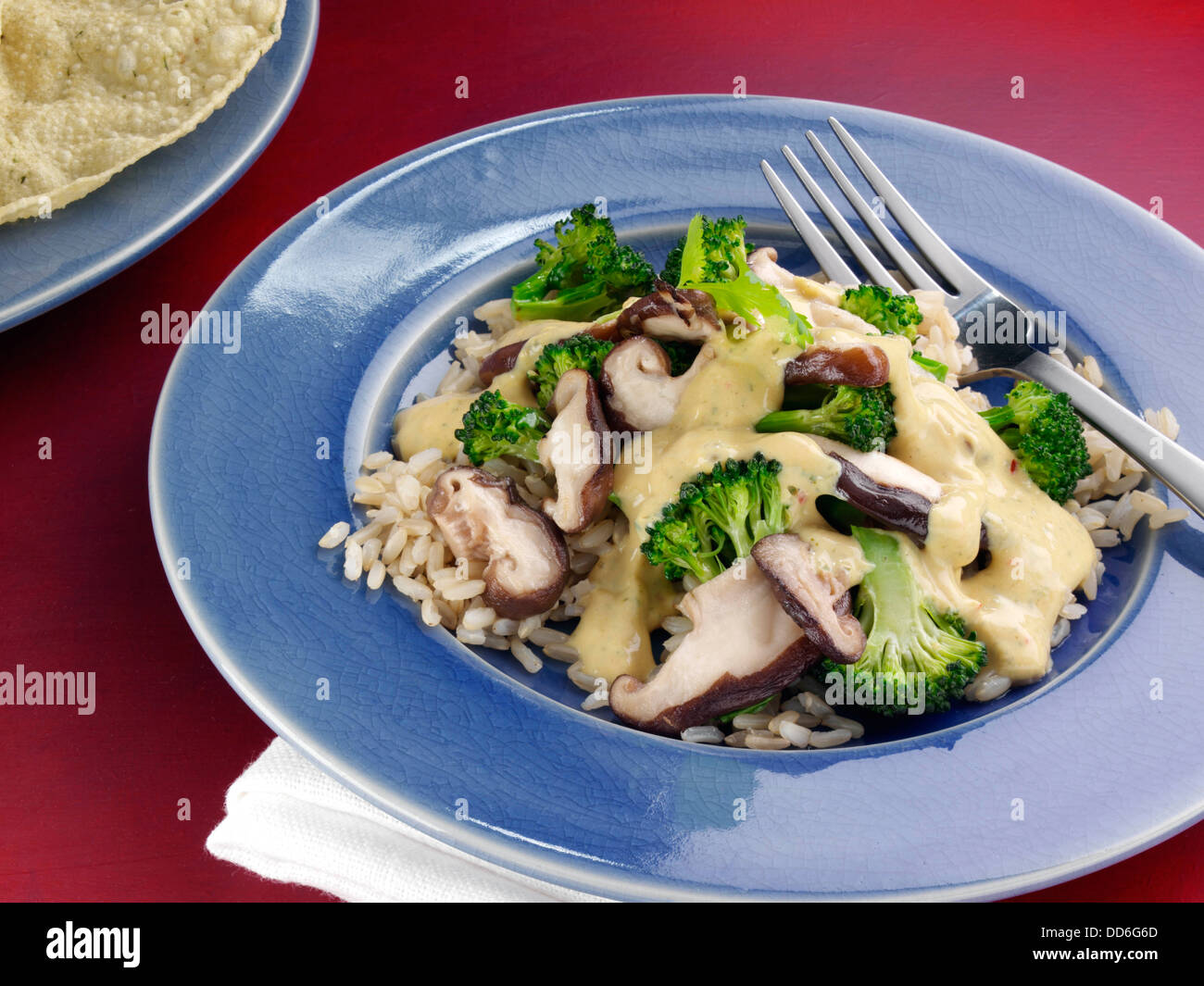 Broccoli shiitake mushrooms tofu curry sauce hi-res stock photography ...