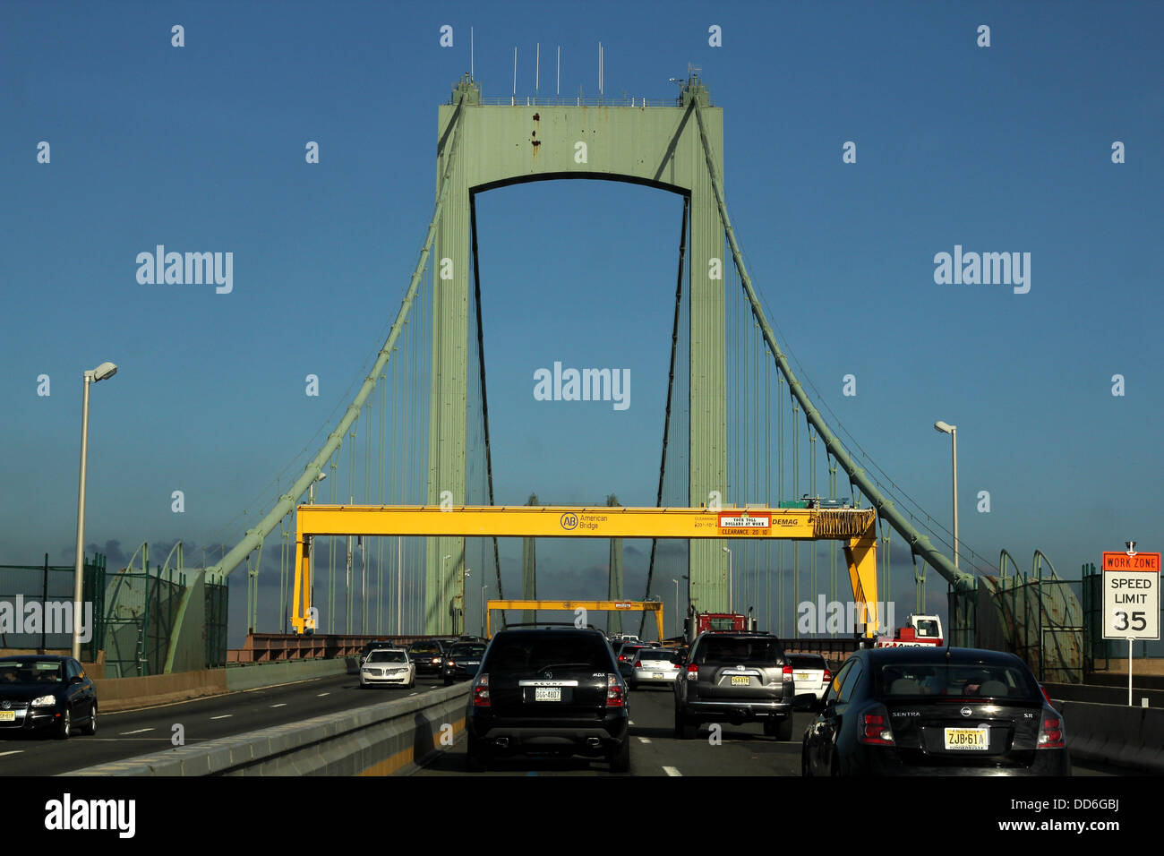 the walt whitman bridge in philadelphia to camden, nj Stock Photo - Alamy