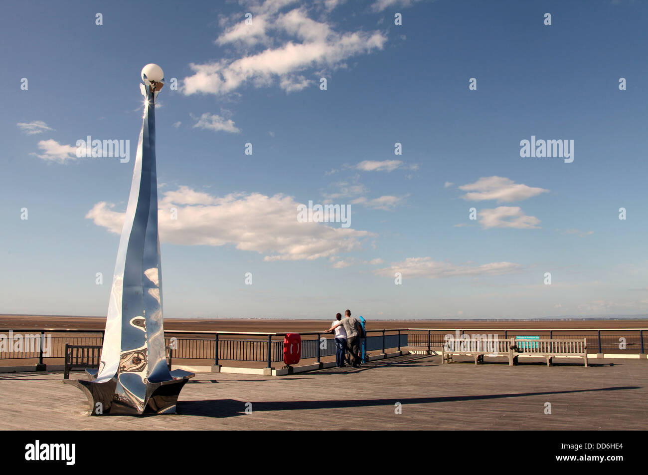 Blackpool middle pier hi-res stock photography and images - Alamy