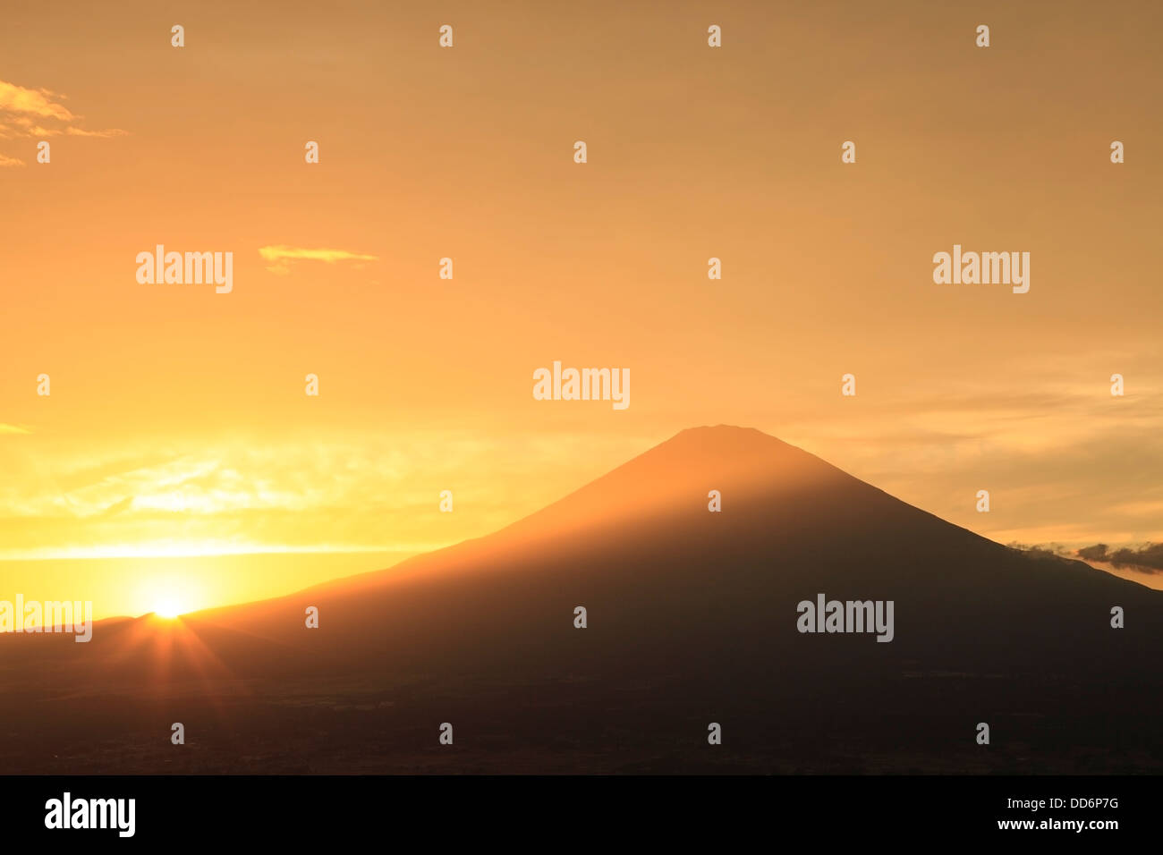 Mount Fuji at sunset, Shizuoka Prefecture Stock Photo - Alamy