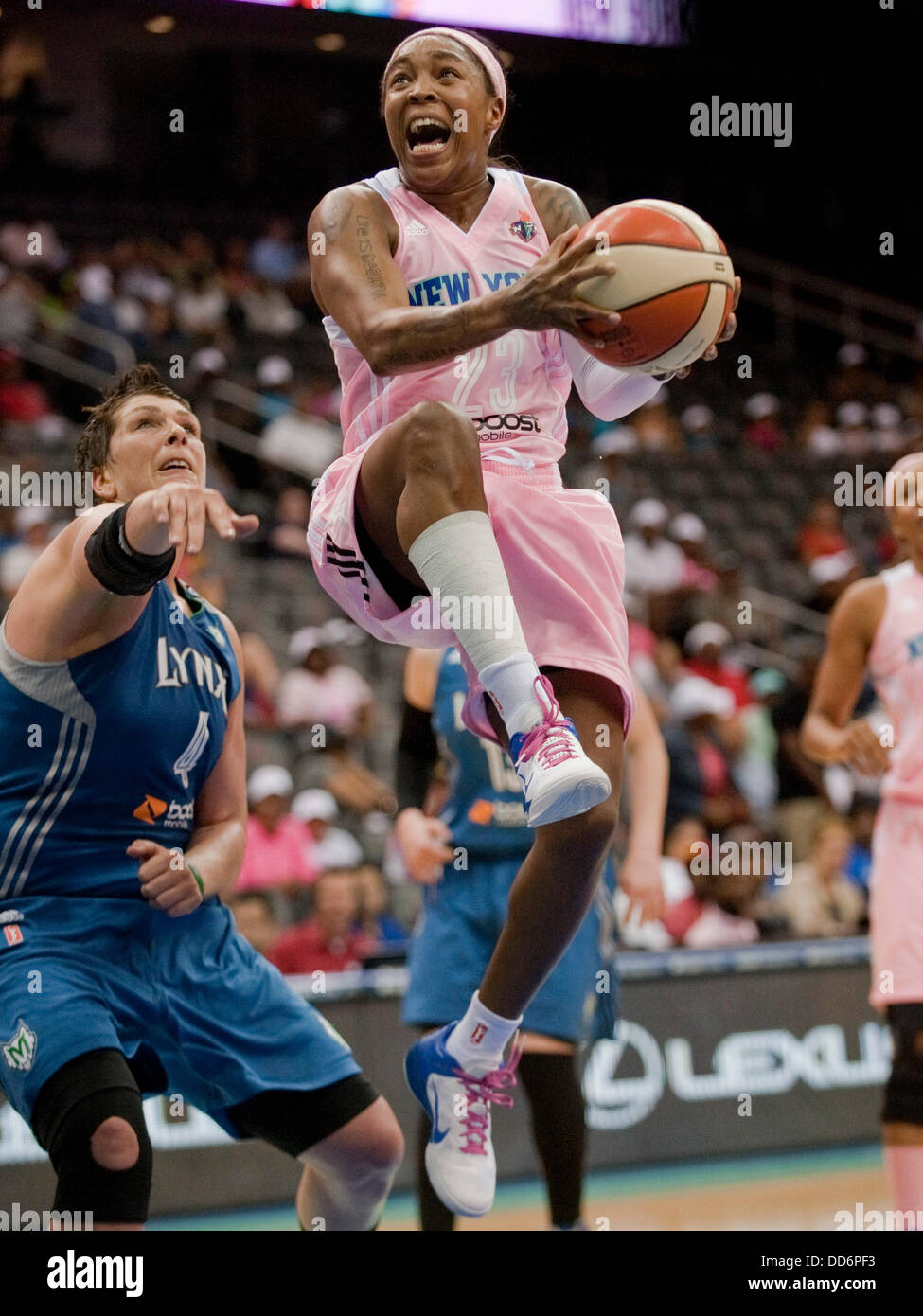 Aug. 27, 2013 - Newark, New Jersey, U.S. - Liberty's guard Cappie ...