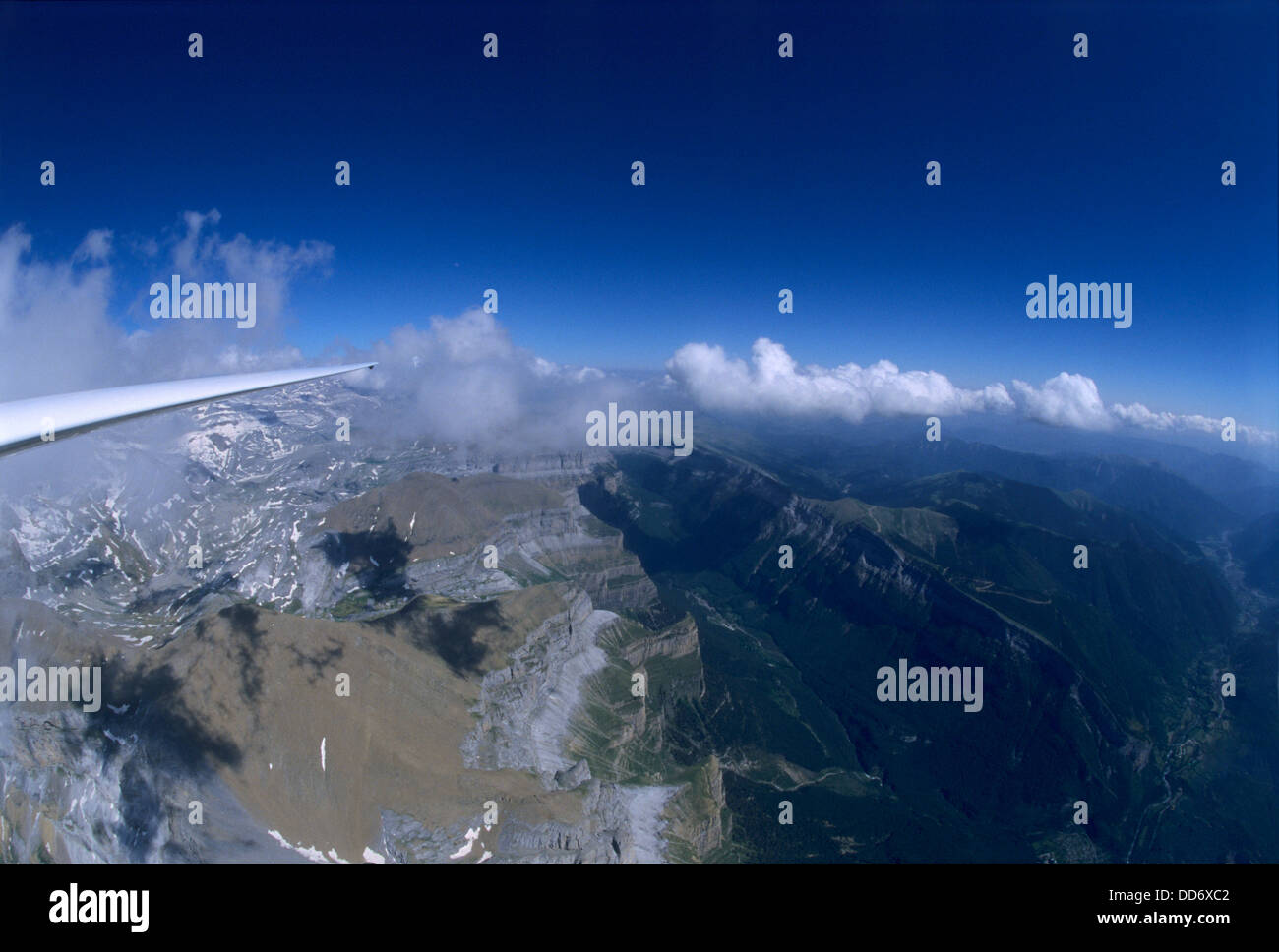 Pyrenees mountains from plane hi-res stock photography and images - Alamy