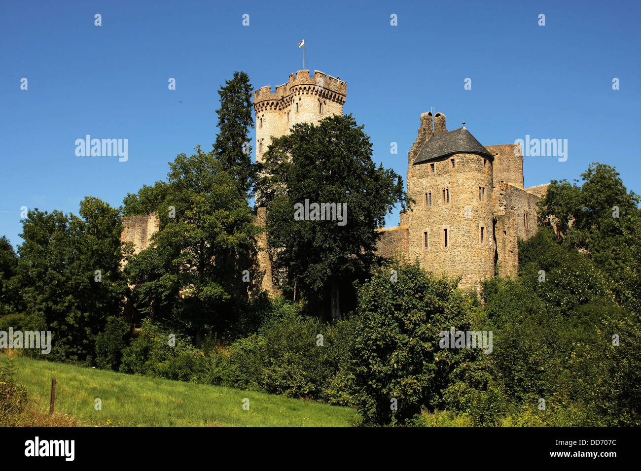 Pelm and kasselburg hi-res stock photography and images - Alamy