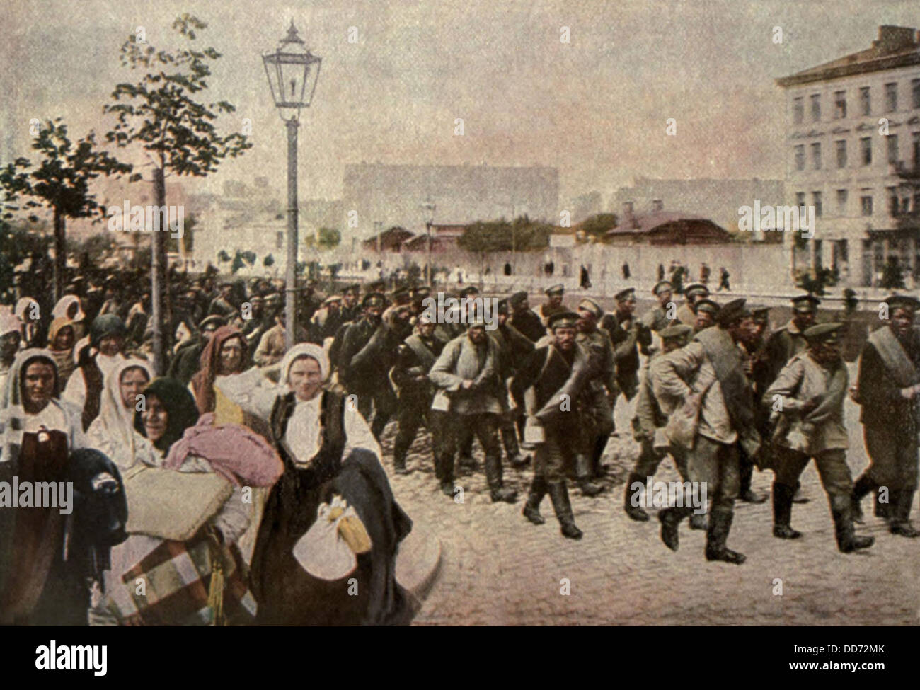 World War 1. The main body of the Russian Army withdraws from Warsaw ...