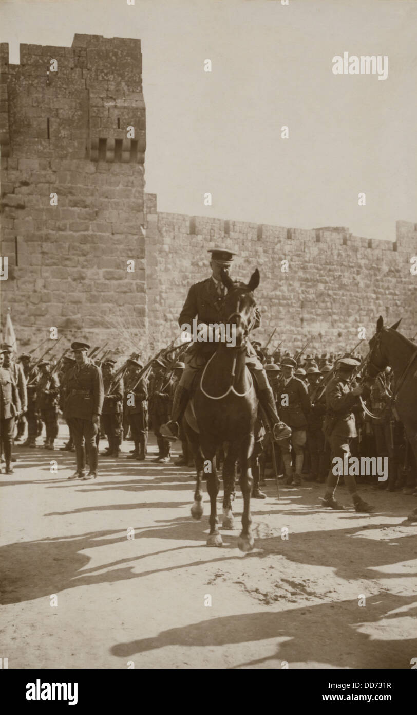 General Edmund Allenby leaving Jerusalem after reading the proclamation ...