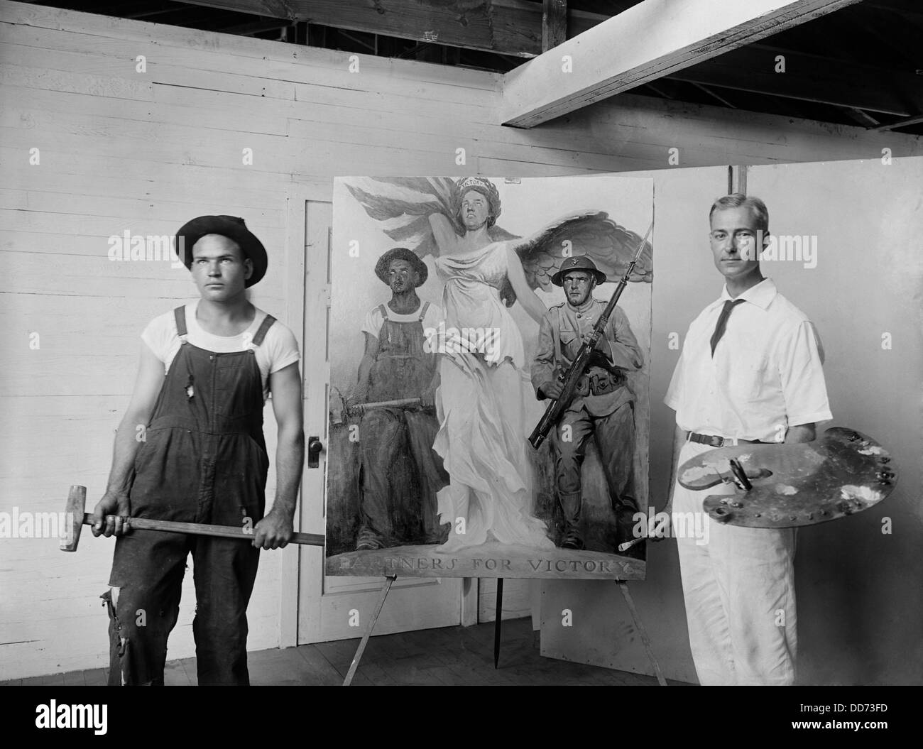 Artist Gerrit Beneker with war poster and his model in 1918. (BSLOC ...