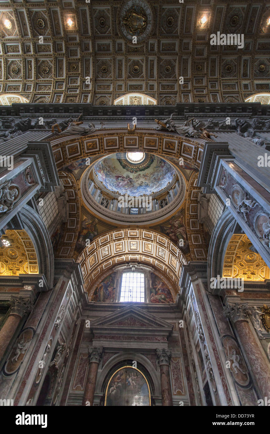 Italy, Rome, Interior of St Peters Basilica Stock Photo - Alamy