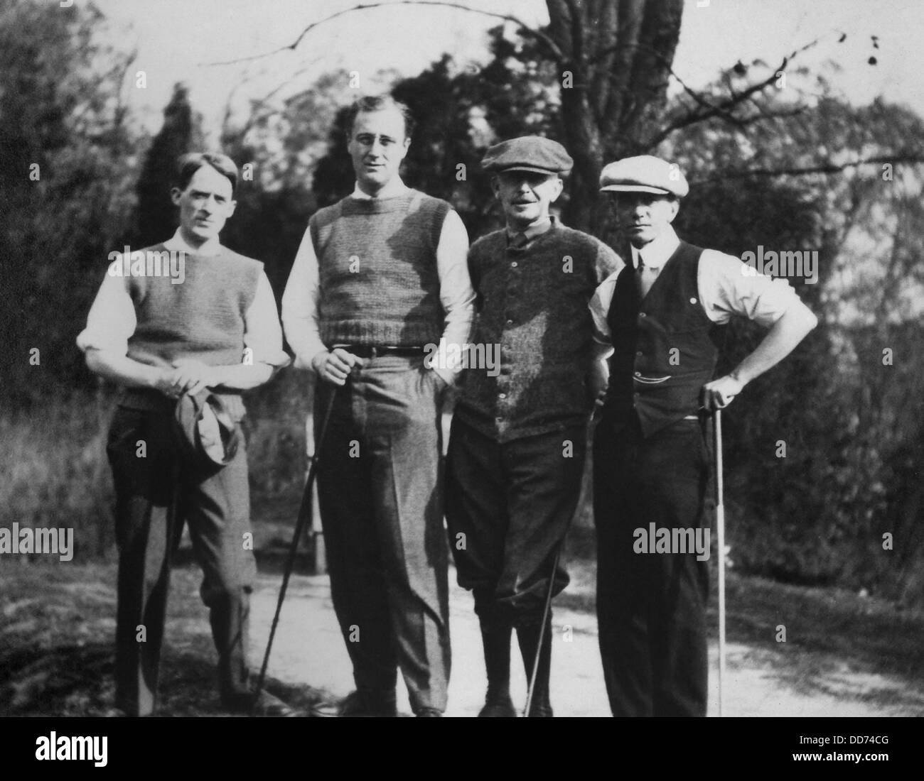 Franklin Roosevelt with golfing group. 1920. L-R: Tom Lynch, a Hyde ...