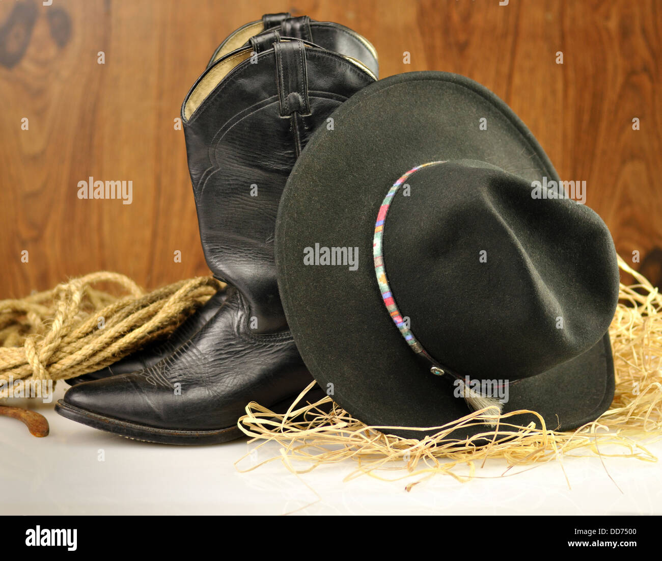 black cowboy hat and boots Stock Photo - Alamy