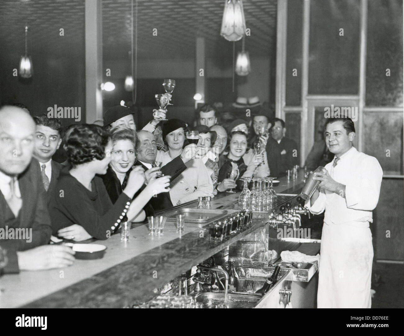 Customers at a Philadelphia bar after Prohibition's end, Dec. 1933 ...