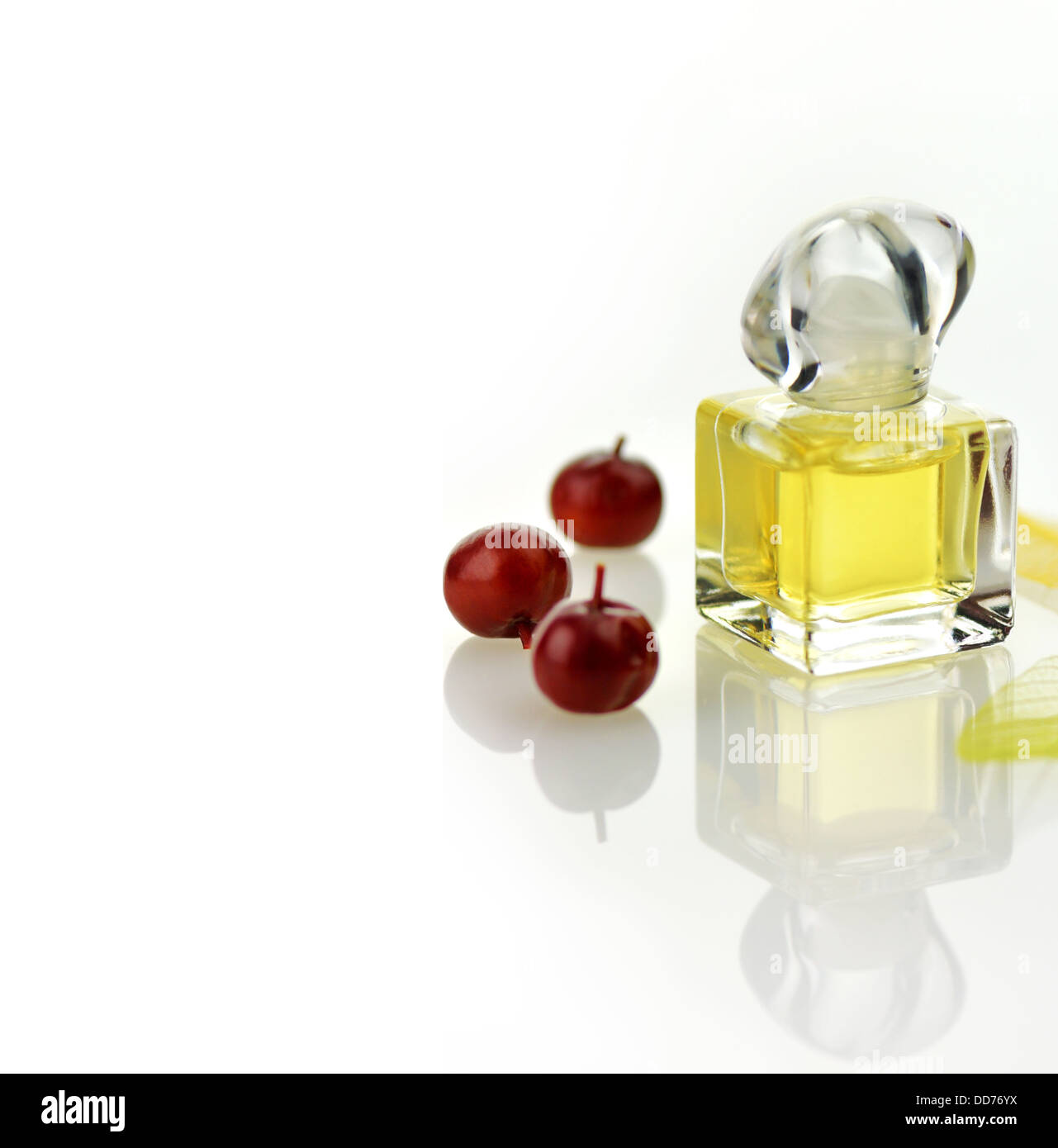 Little perfume glass bottle hi-res stock photography and images - Alamy