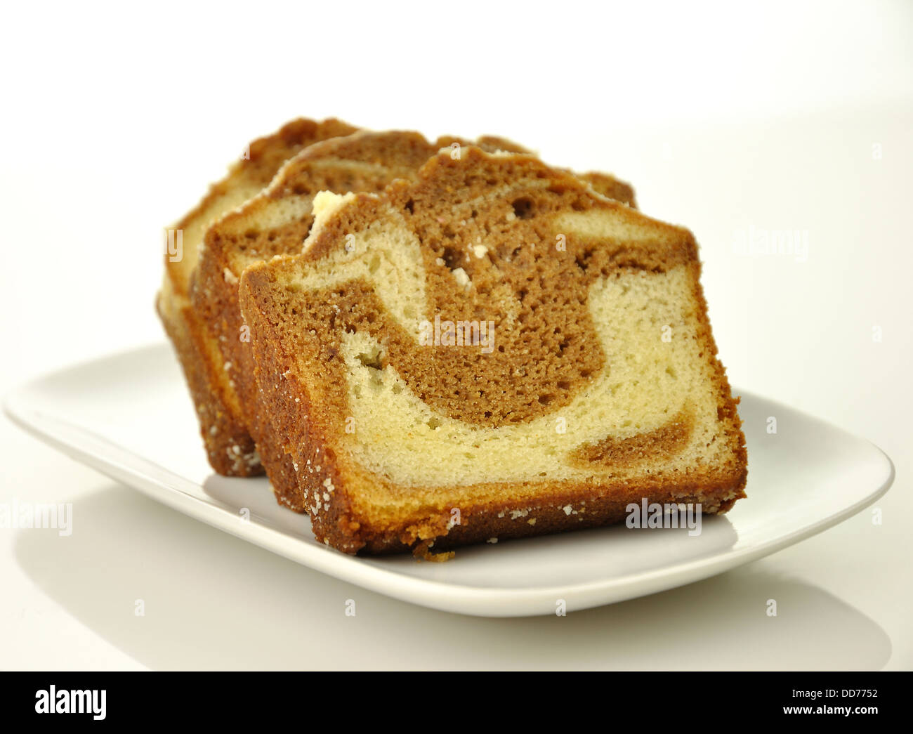 sliced loaf cake Stock Photo - Alamy