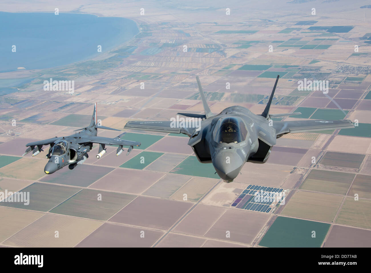 A US Marine Corps F-35B Lightning II Joint Strike Fighter aircraft and ...