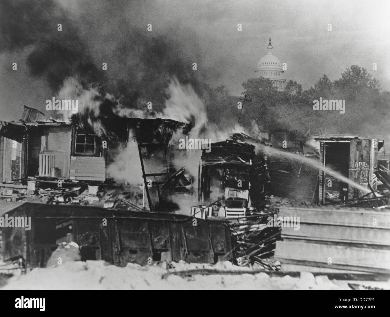 Bonus army hi-res stock photography and images - Alamy