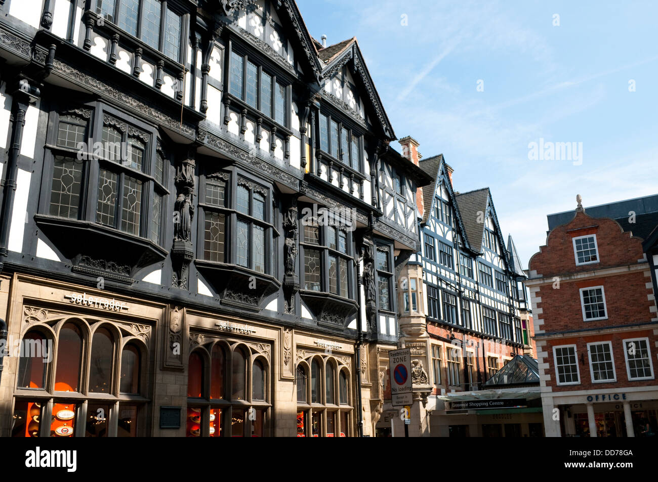 Tudor houses hi-res stock photography and images - Alamy Tudor houses hi-res stock photography and images - Alamy