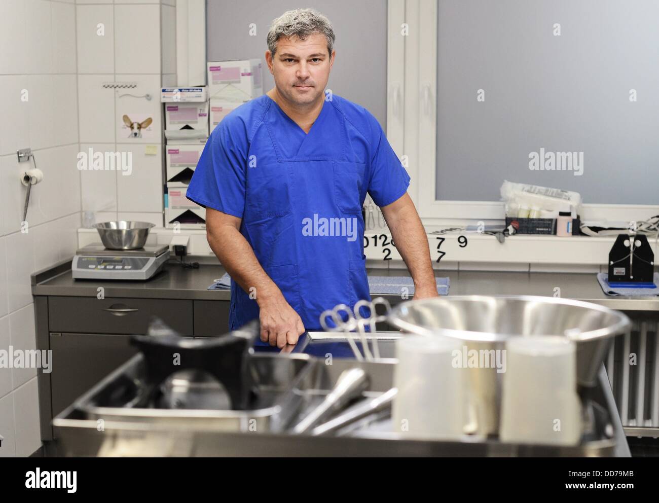 Berlin, Germany. 26th Aug, 2013. Exclusive - The forensic pathologist ...