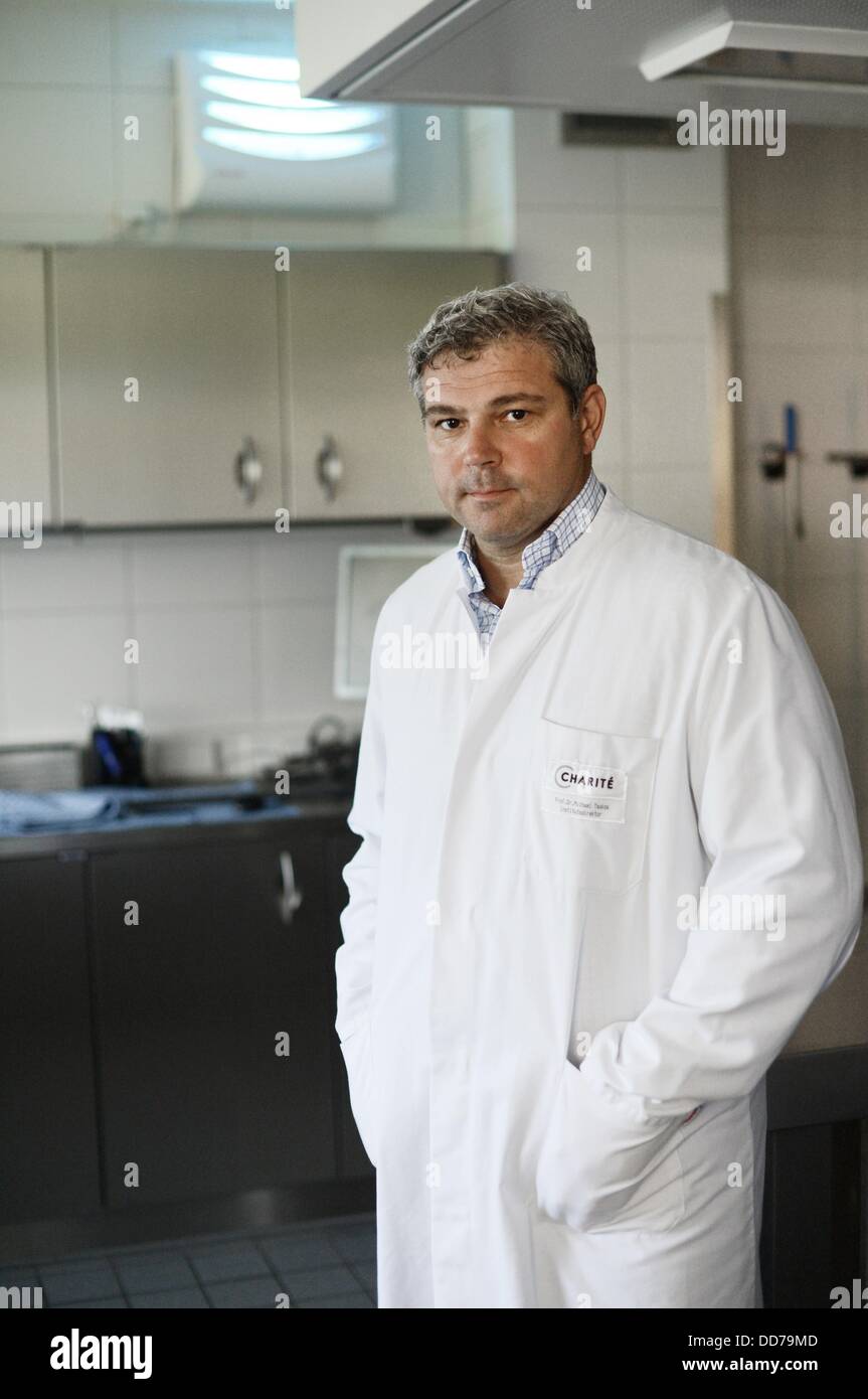 Berlin, Germany. 26th Aug, 2013. Exclusive - The forensic pathologist ...