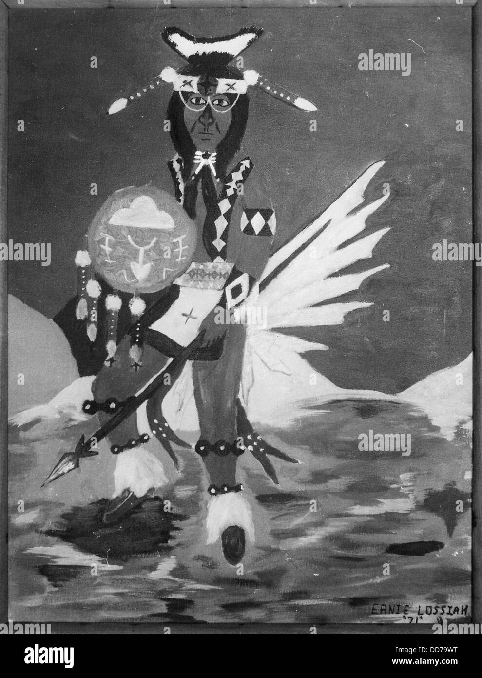 Native american shield hi-res stock photography and images - Alamy