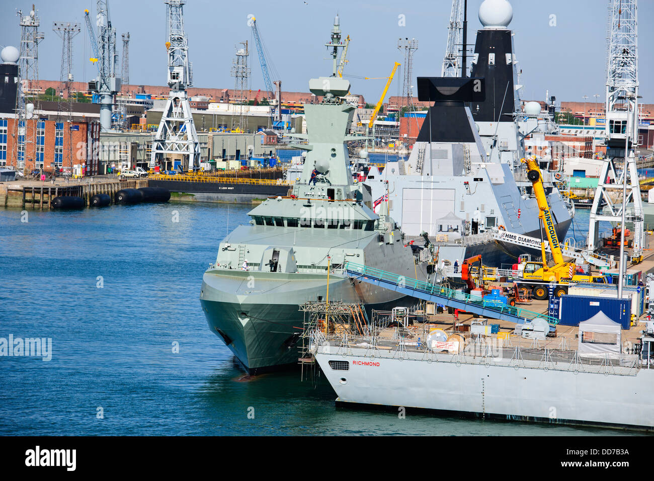 Home of the Royal Navy, HMNB Portsmouth,Frigates,Destroyers,Ships of ...