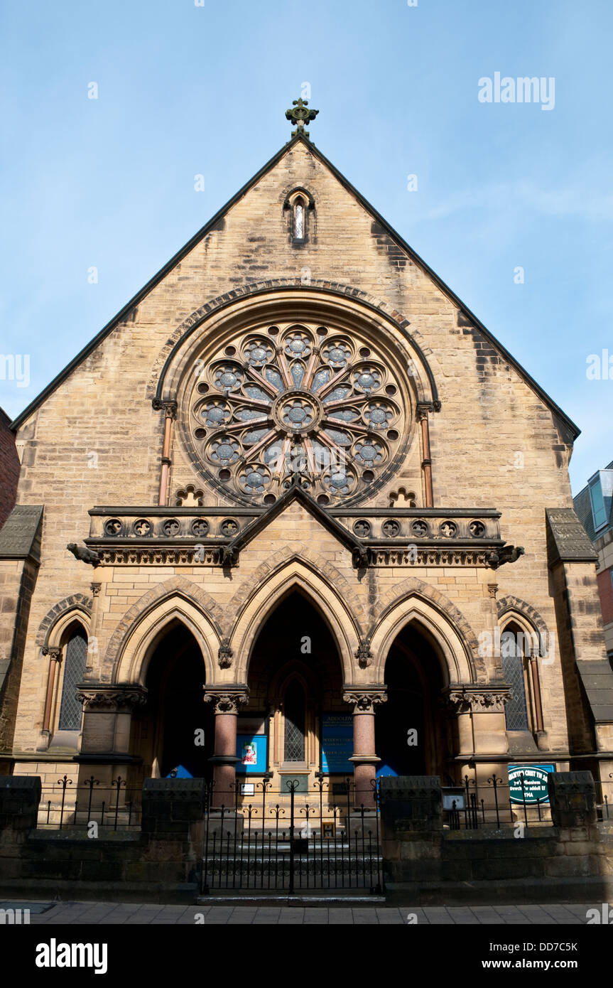St john street church hi-res stock photography and images - Alamy