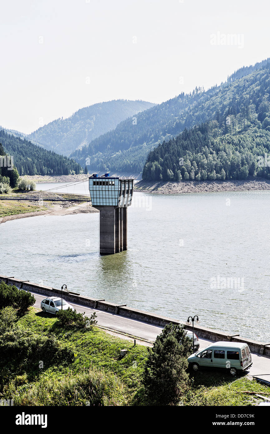 Dam sance hi-res stock photography and images - Alamy