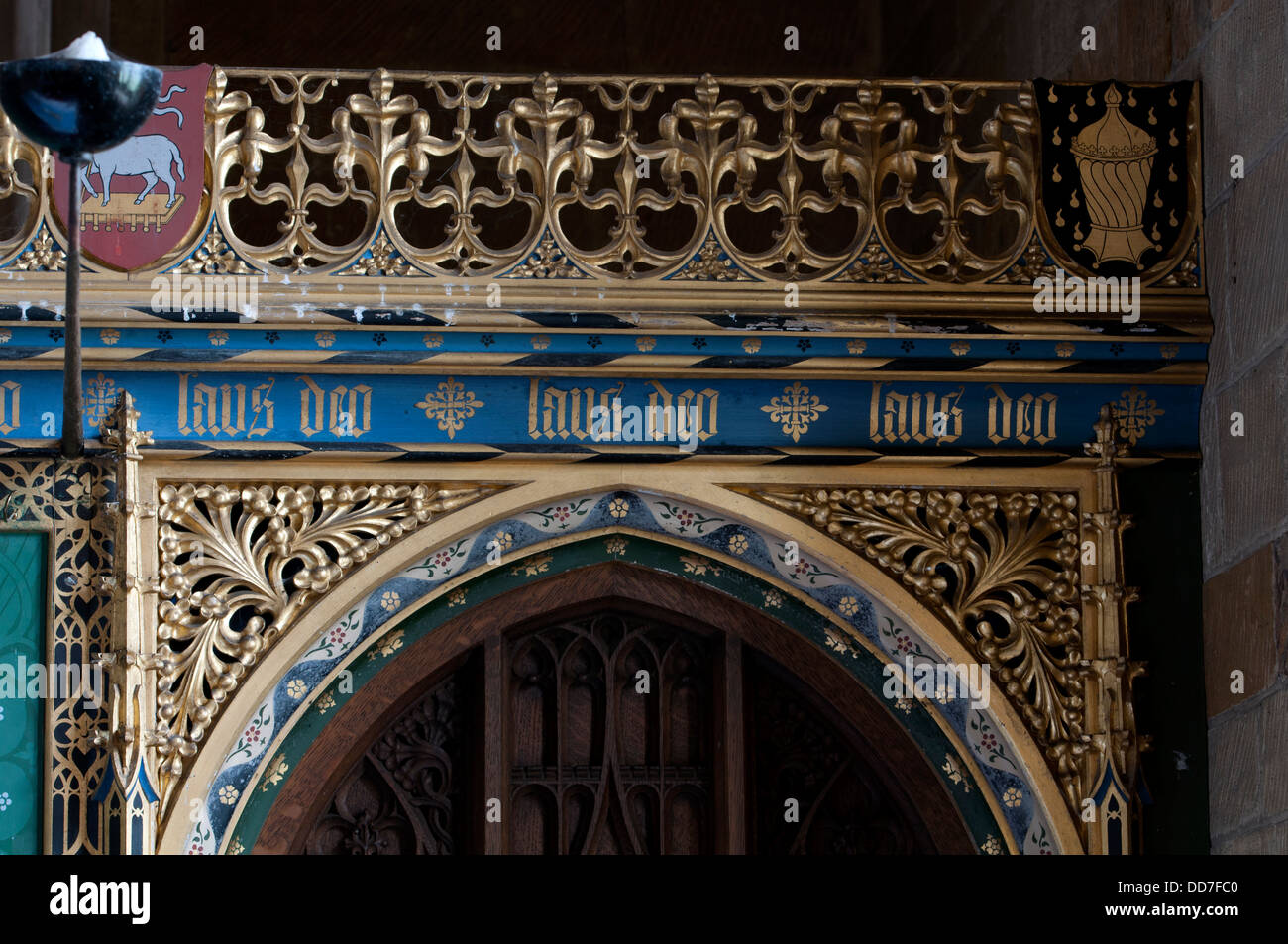 Ornate screen behind altar, St. Mary Magdalene Church, Duns Tew ...