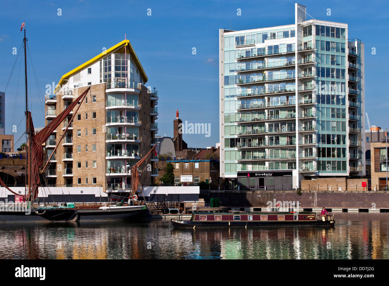 Limehouse Basin, London, England Stock Photo - Alamy