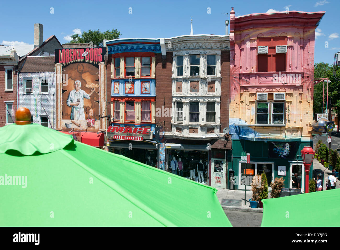 PAINTED ROW HOUSES DOWNTOWN PHILADELPHIA PENNSYLVANIA USA Stock Photo ...