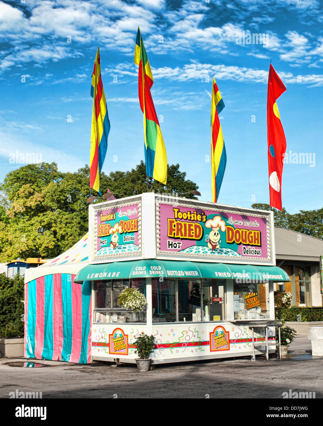 Vintage county fair ride hi-res stock photography and images - Alamy
