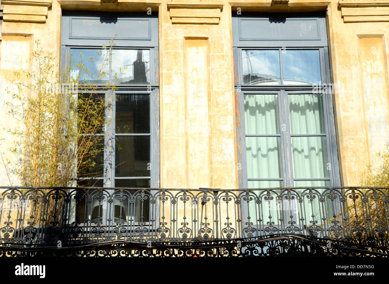 French windows balcony hi-res stock photography and images - Alamy