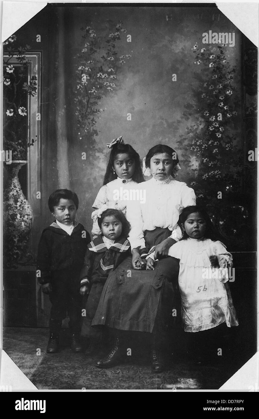 Early native american childhood hi-res stock photography and images - Alamy