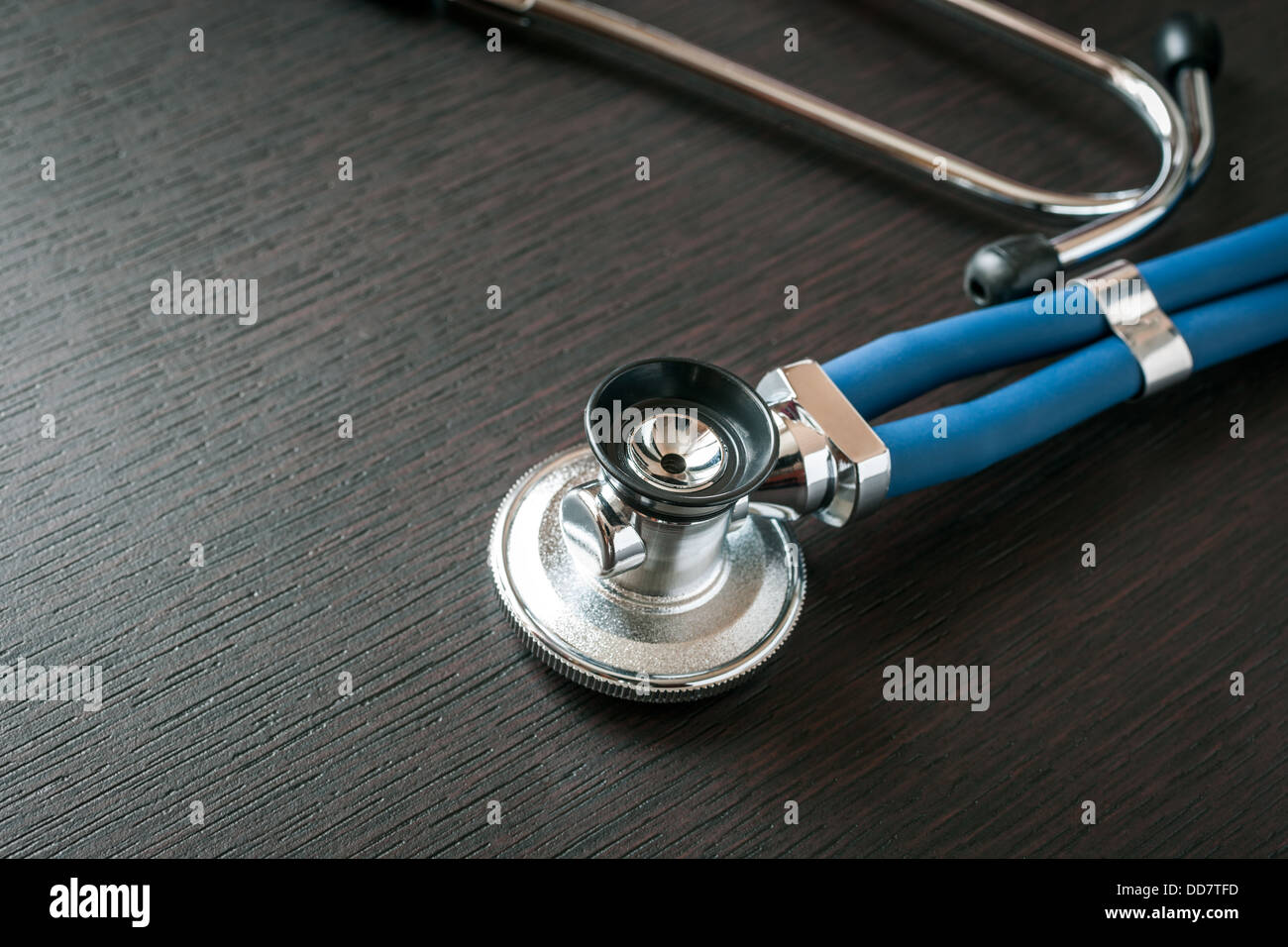 Medical equipment instrument hi-res stock photography and images - Alamy
