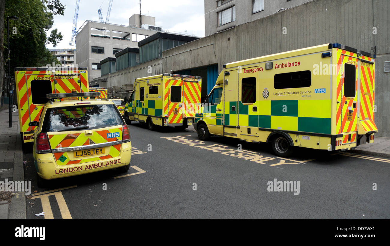 English ambulances hi-res stock photography and images - Alamy