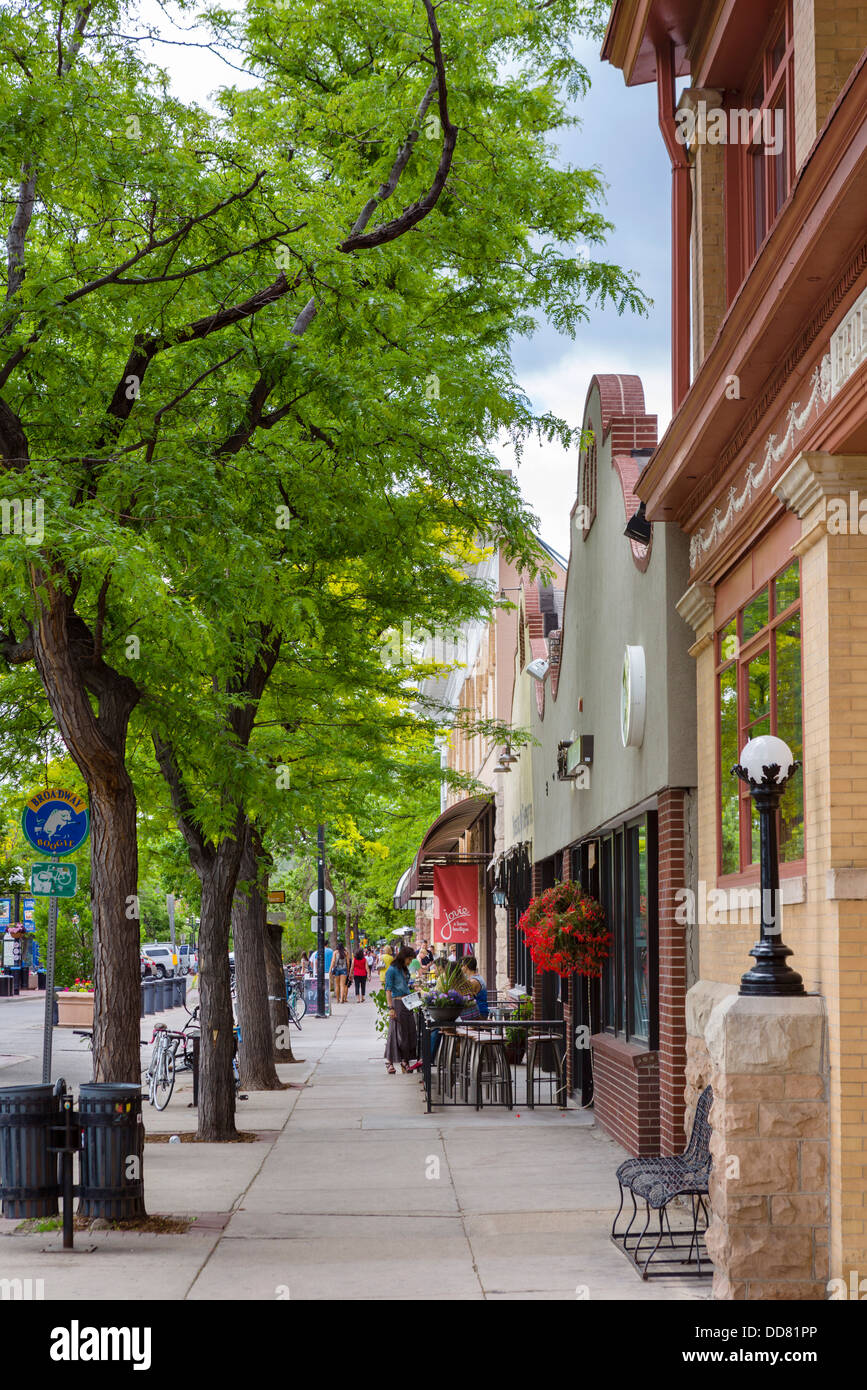Cafe and shops on 13th Street in downtown Boulder, Colorado, USA Stock ...