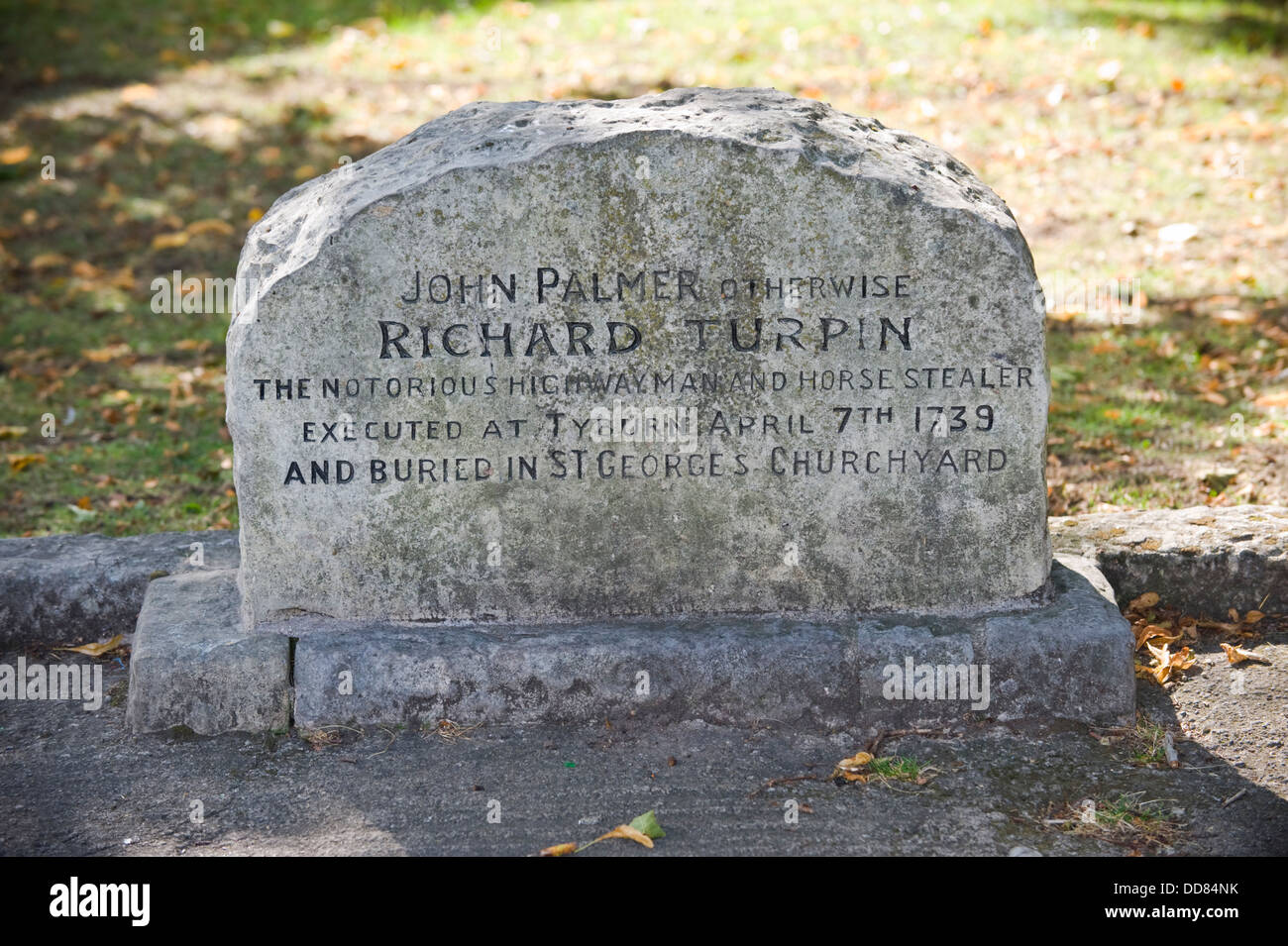 Gravestone of Dick Turpin notorious highwayman and horse stealer in St ...