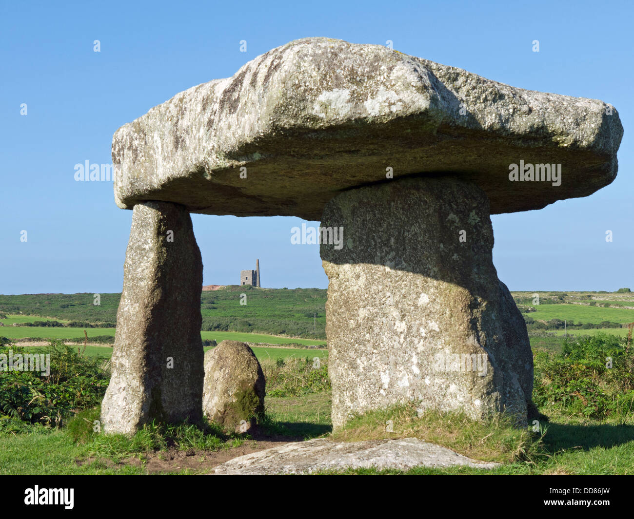 The historic site of Lanyon Quoit with Ding Dong engine house in ...
