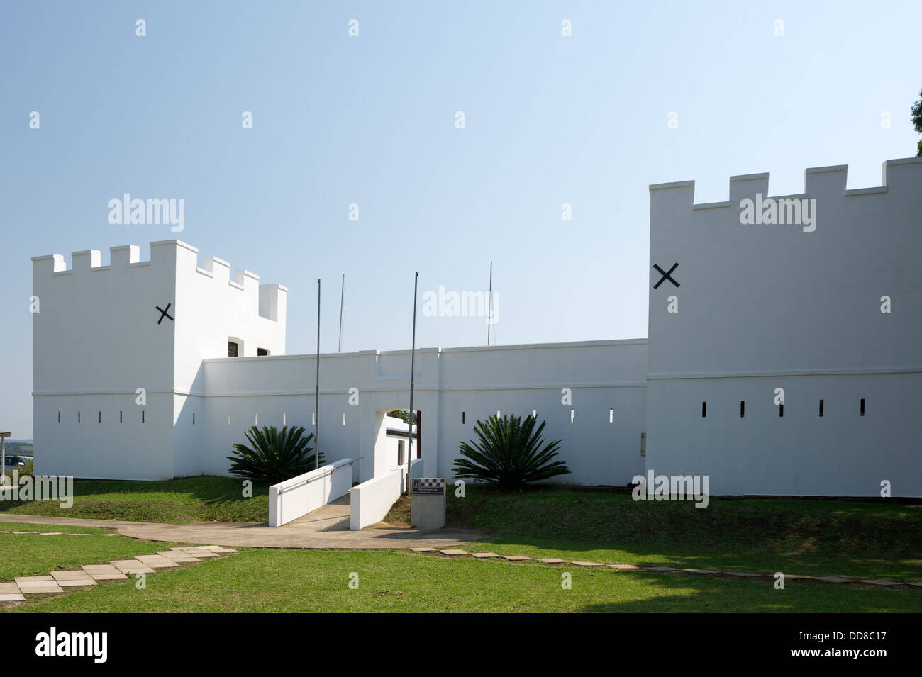 Zulu tourist village hi-res stock photography and images - Alamy