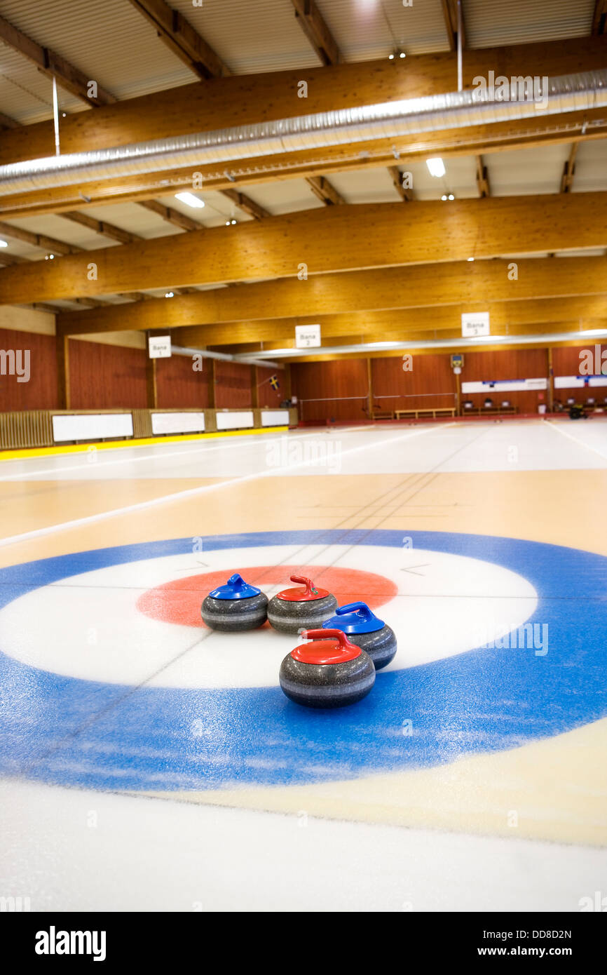 Arena curling hi-res stock photography and images - Alamy